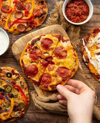 Flatbread Pizzas (3 Ingredient Homemade Flatbread + Topping Ideas!)