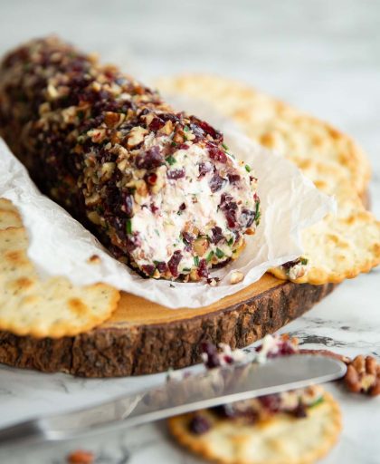 Cranberry Pecan Cheese Log | Don't Go Bacon My Heart
