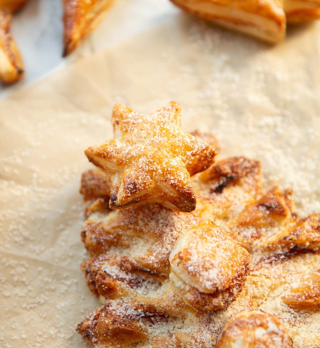 Cheesy Ham Puff Pastry Christmas Tree | Don't Go Bacon My Heart